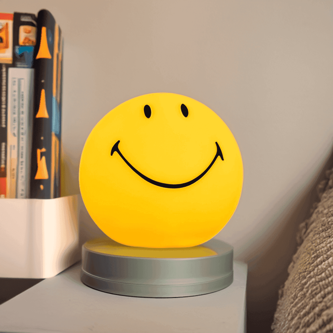 The Smiling Night Lamp | PN Home